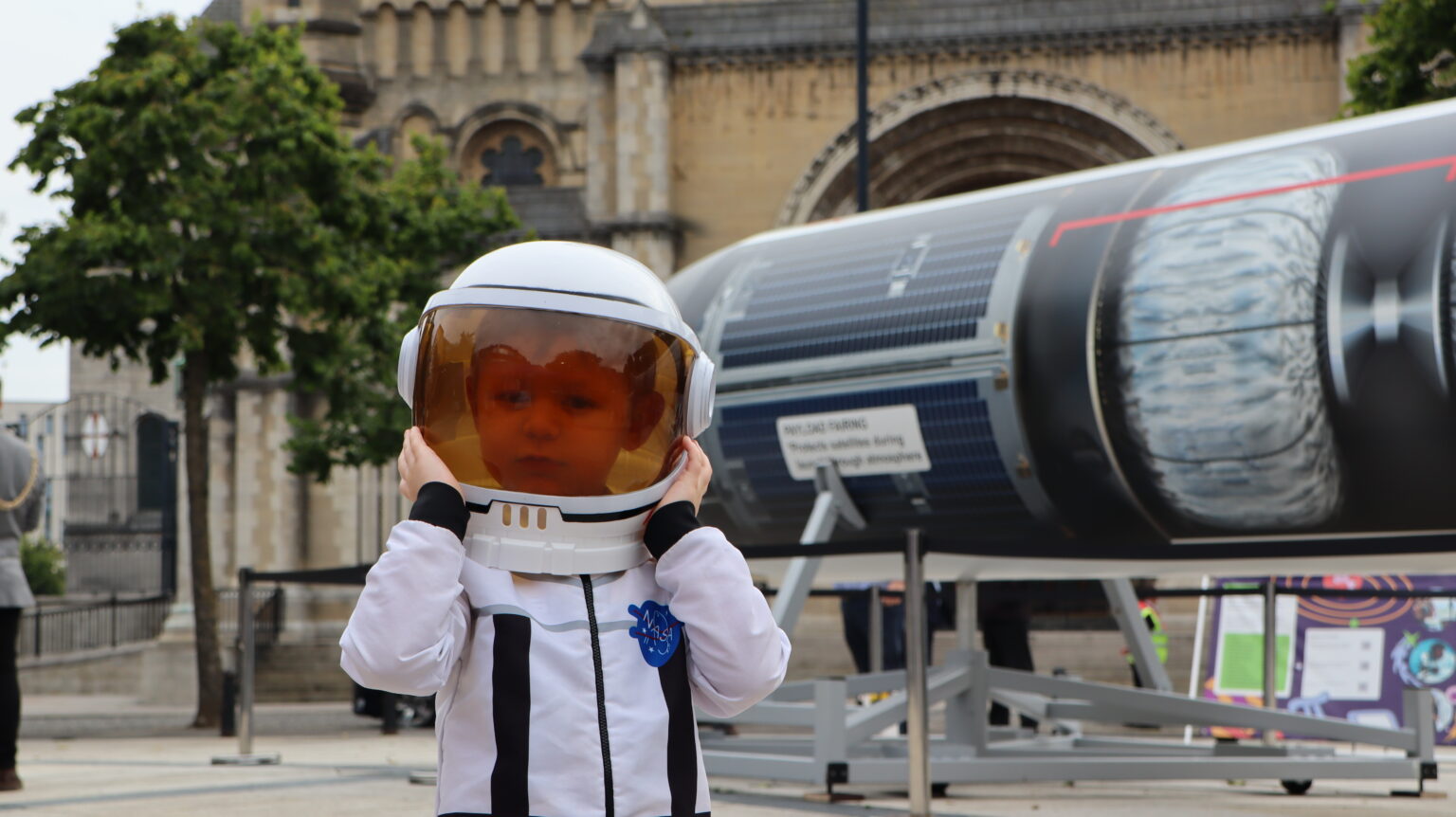 UK Space Agency to bring its ‘Space for Everyone’ STEAM tour to Hull ...